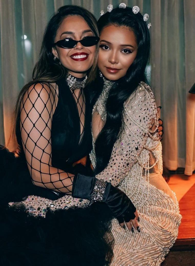 Bella Poarch's new music video is amazing 🥵 | Scrolller