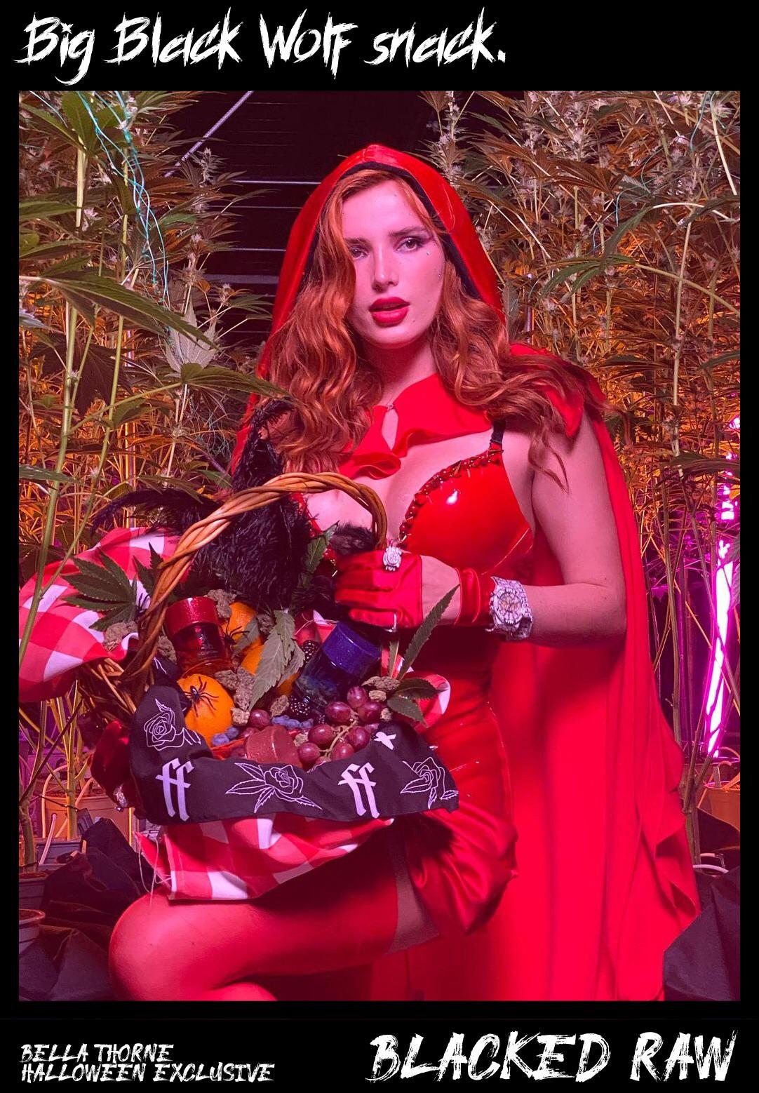 🎃Bella Thorne - BBC snack 🎃 | Scrolller