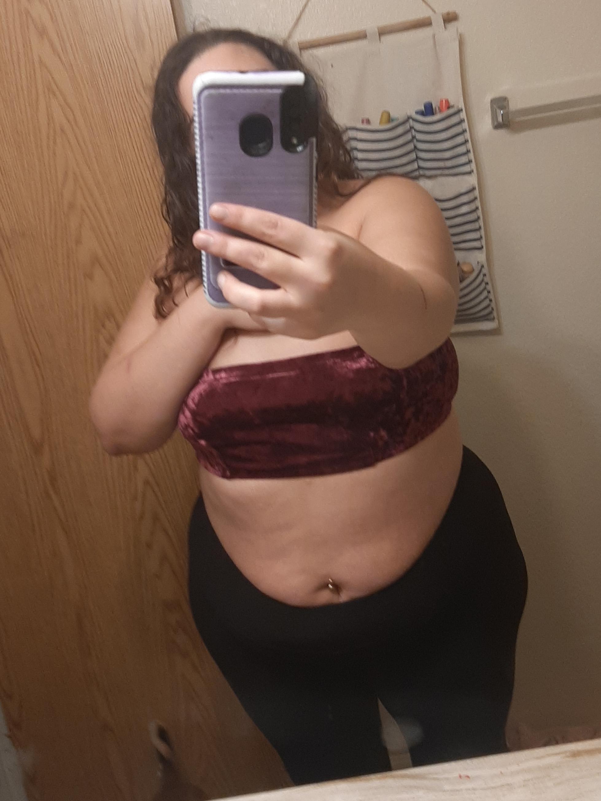 Stretch marks galore 🤷‍♀️ | Scrolller