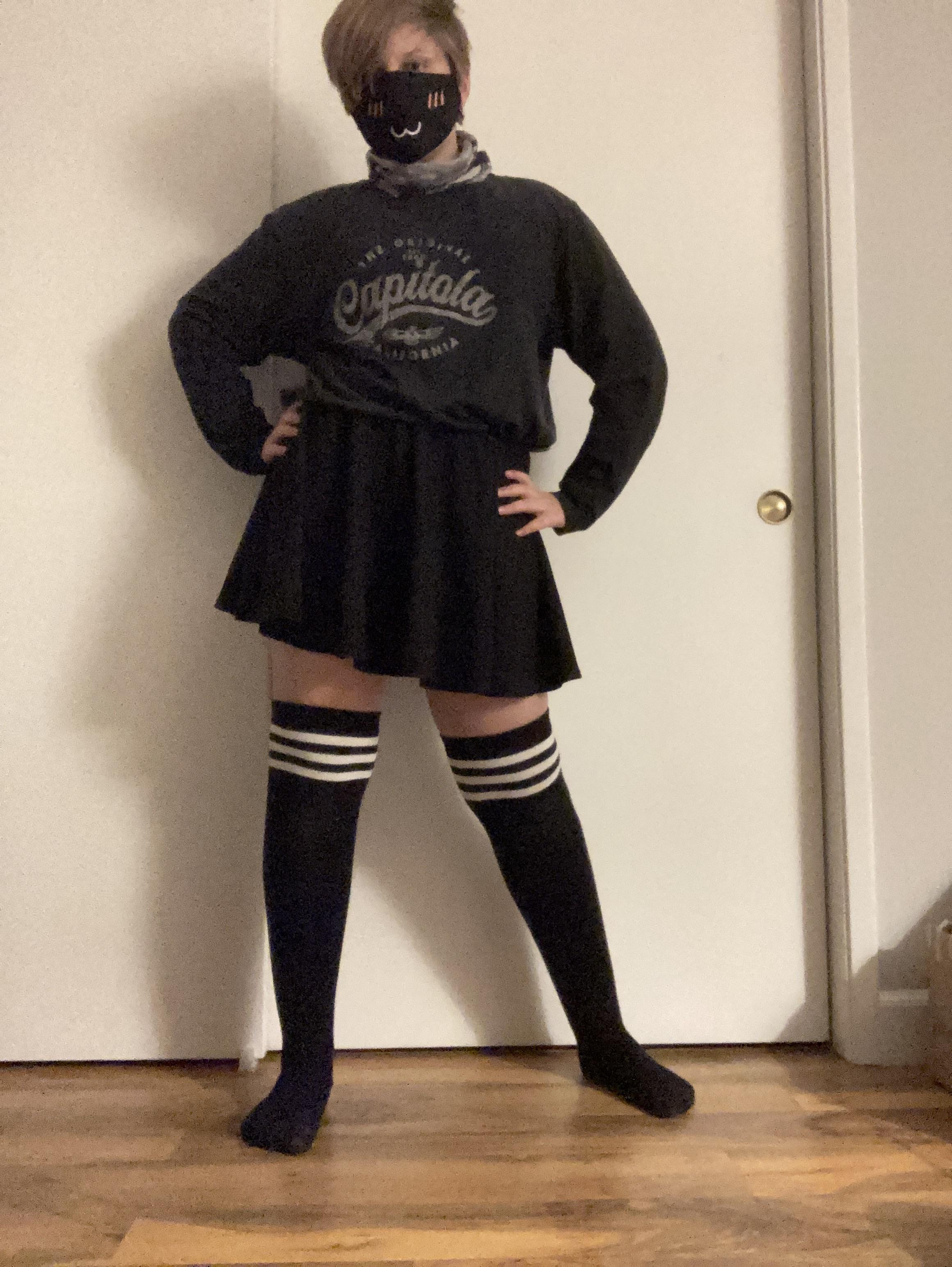 Best sassy pose 😼 | Scrolller