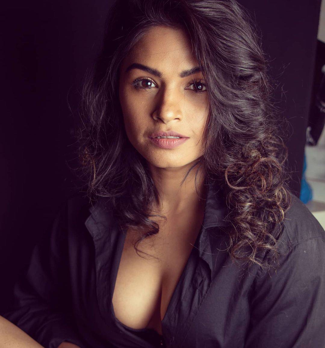 Bhavna #5 | Scrolller