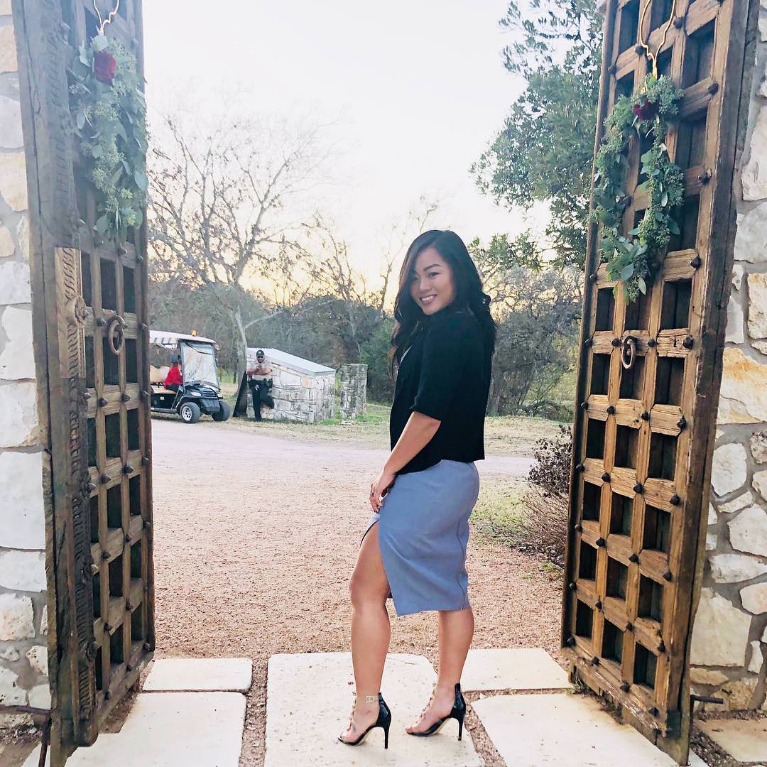 Bi Nguyen | Scrolller