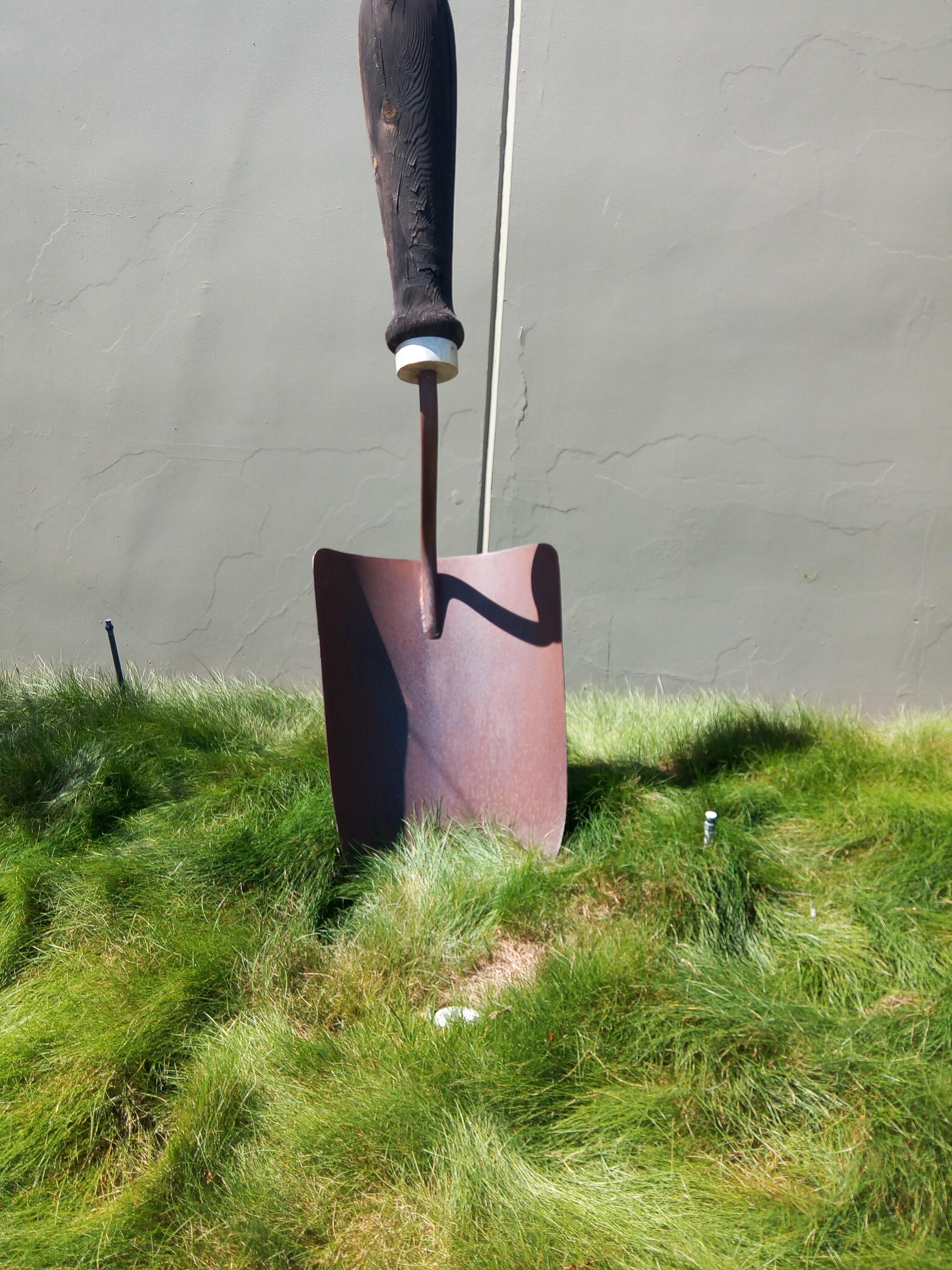 Big ass shovel | Scrolller