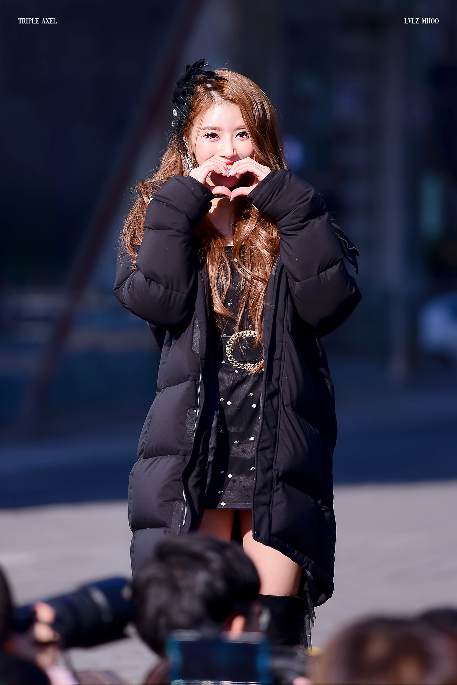 Big coat Mijoo heart | Scrolller