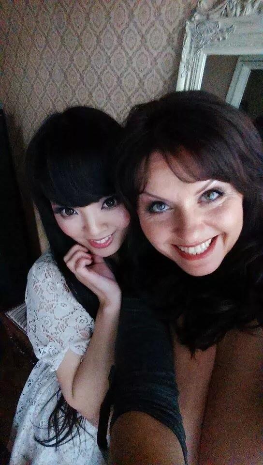 Big smiles - Milena with Hitomi | Scrolller