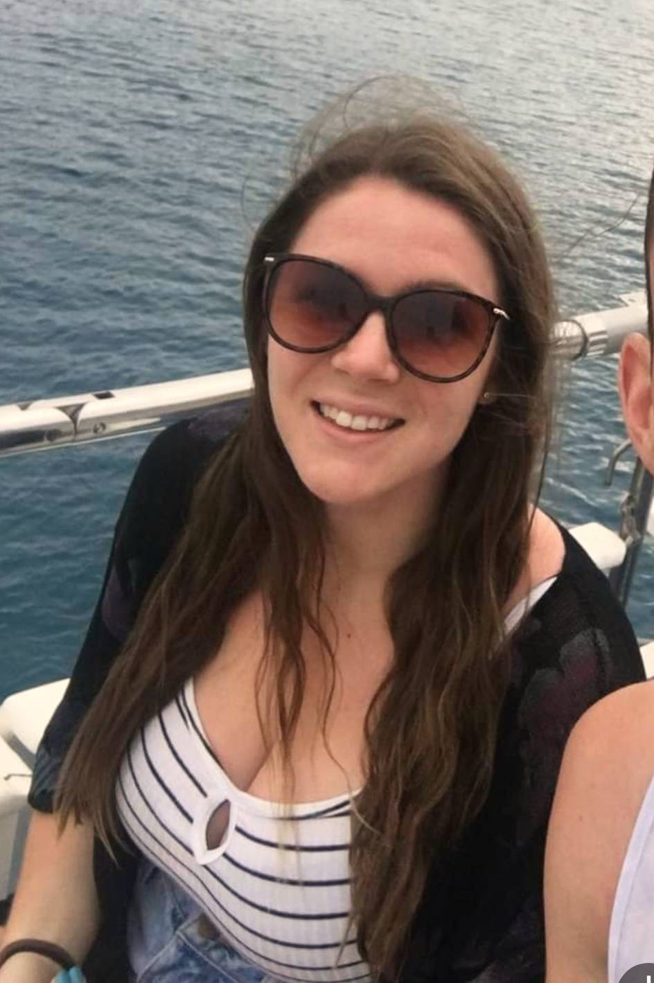 Big tits on a cruise 👀 | Scrolller