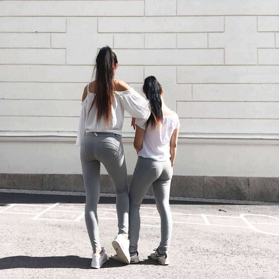 BIG vs little | Scrolller