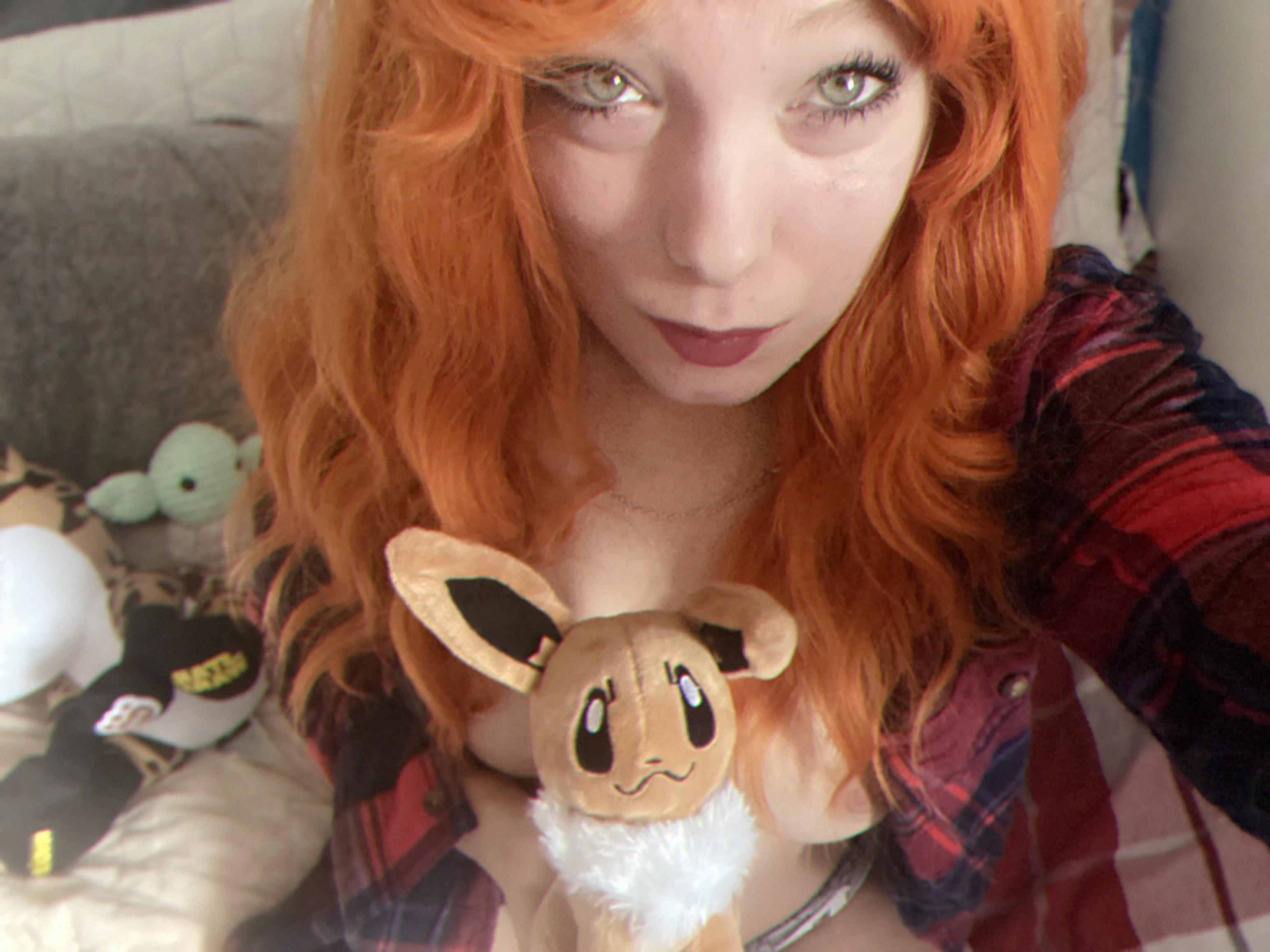 Binge Mando and cuddle with my plushies? 💗 [F] | Scrolller
