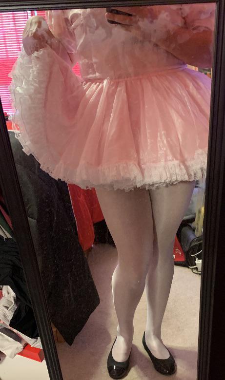 Black flats and white tights make me feel so feminine | Scrolller