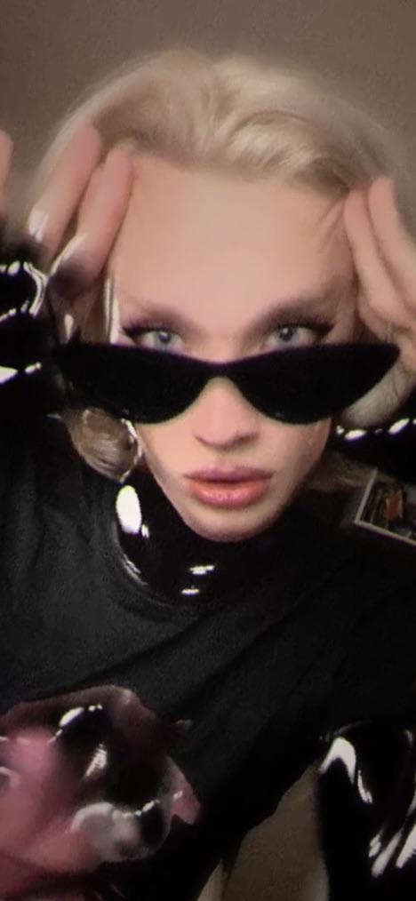 black latex is my second skin | Scrolller