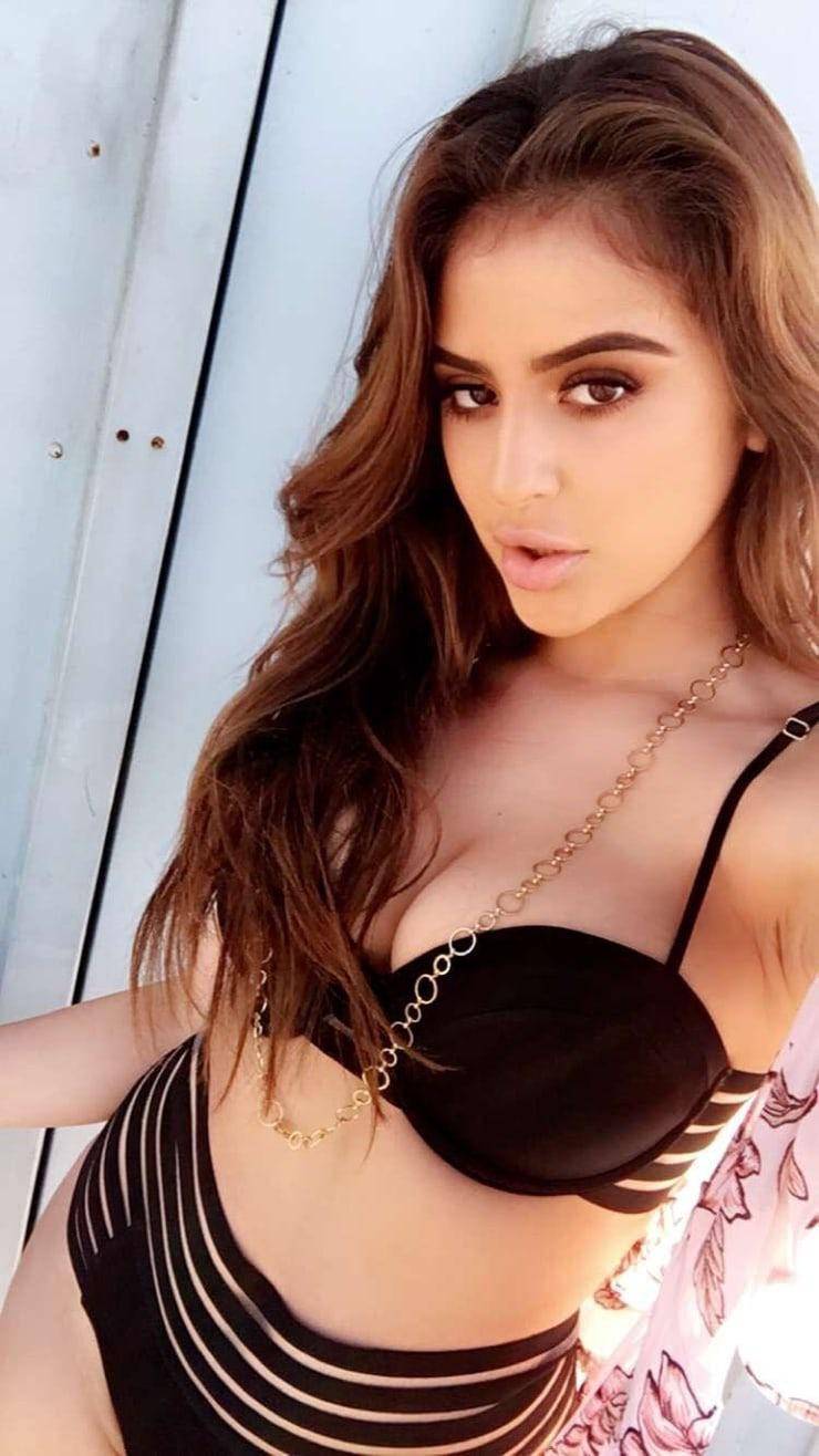 Black top | Scrolller