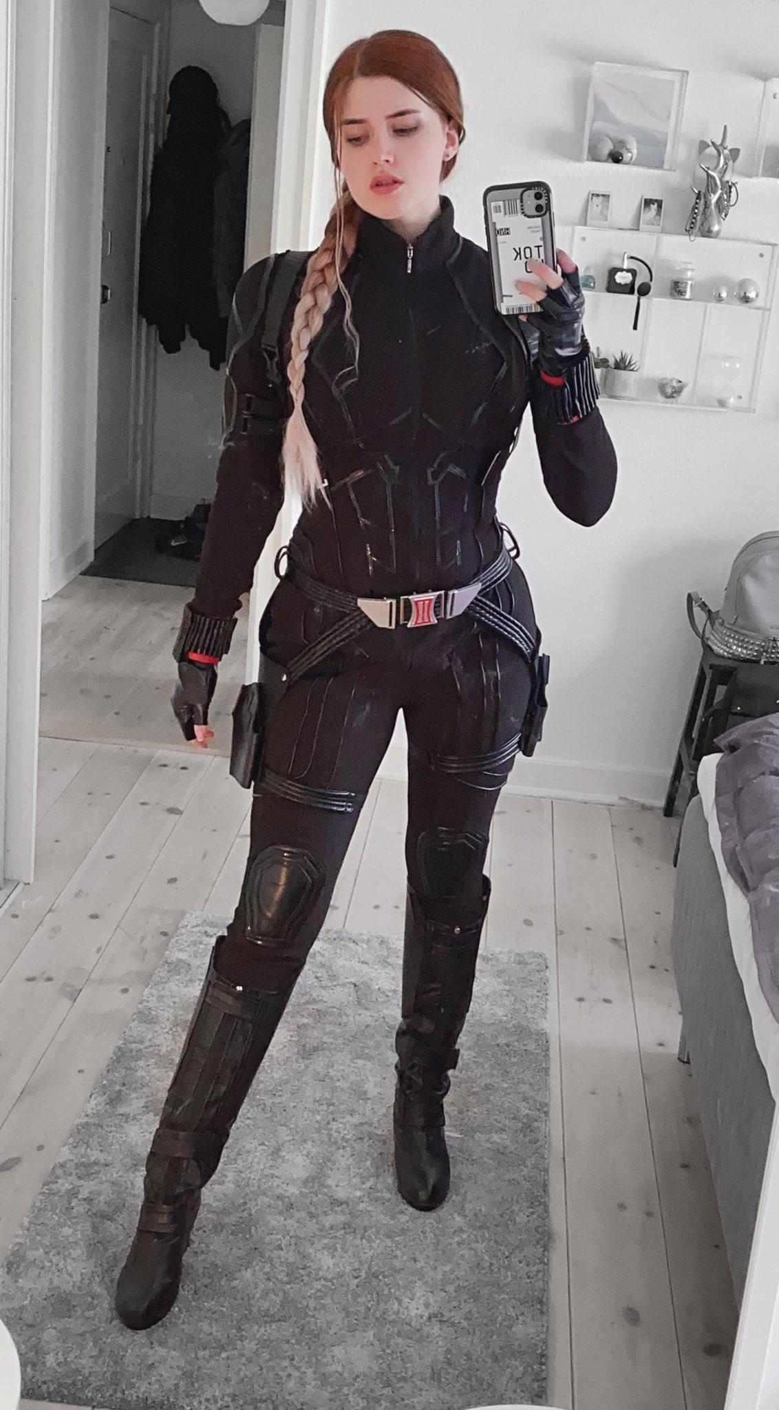 Black Widow | Scrolller