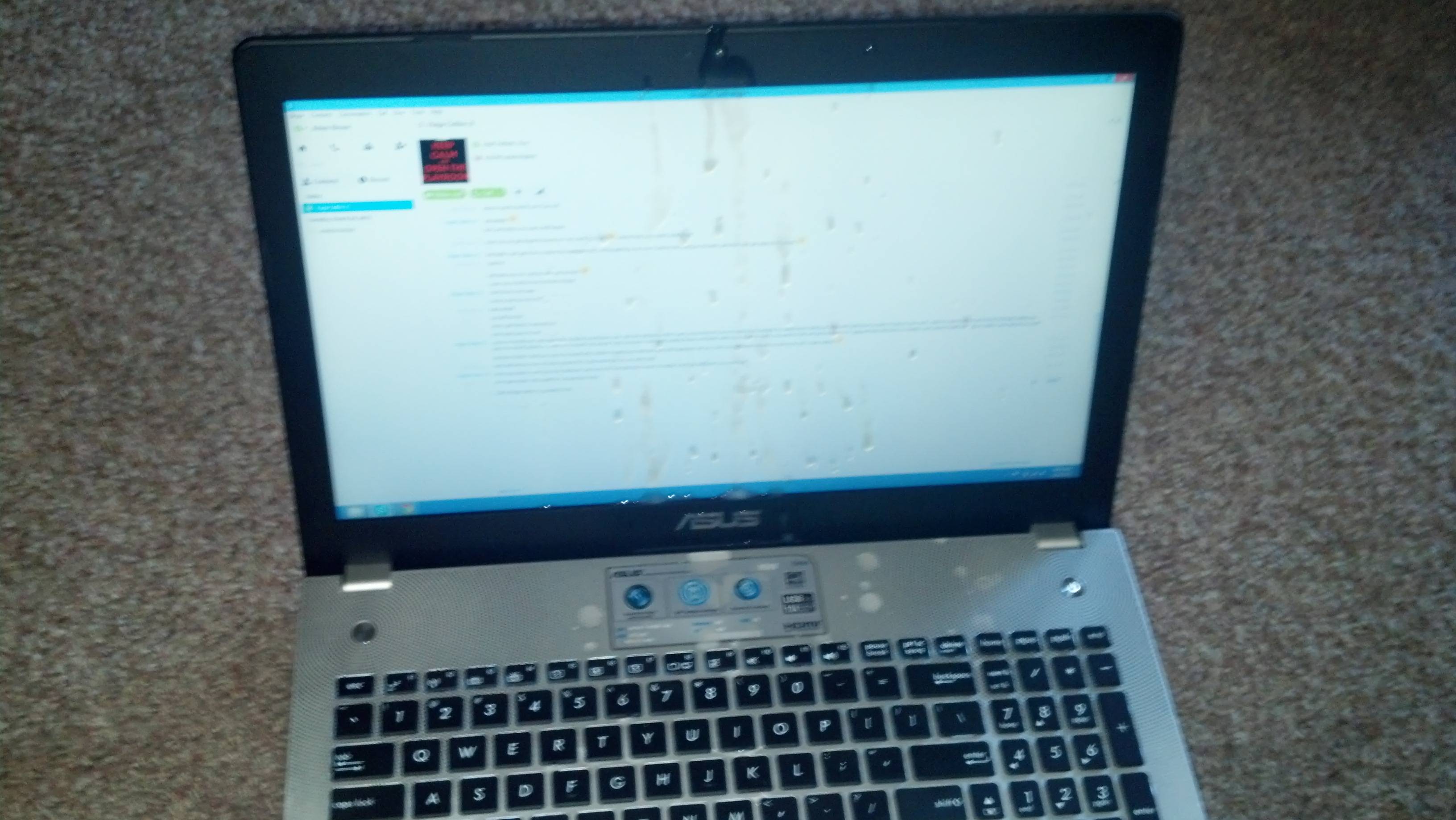 Blew a massive load chatting with a chick on skype, feel like a pornstar | Scrolller