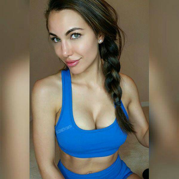 Blue bra | Scrolller