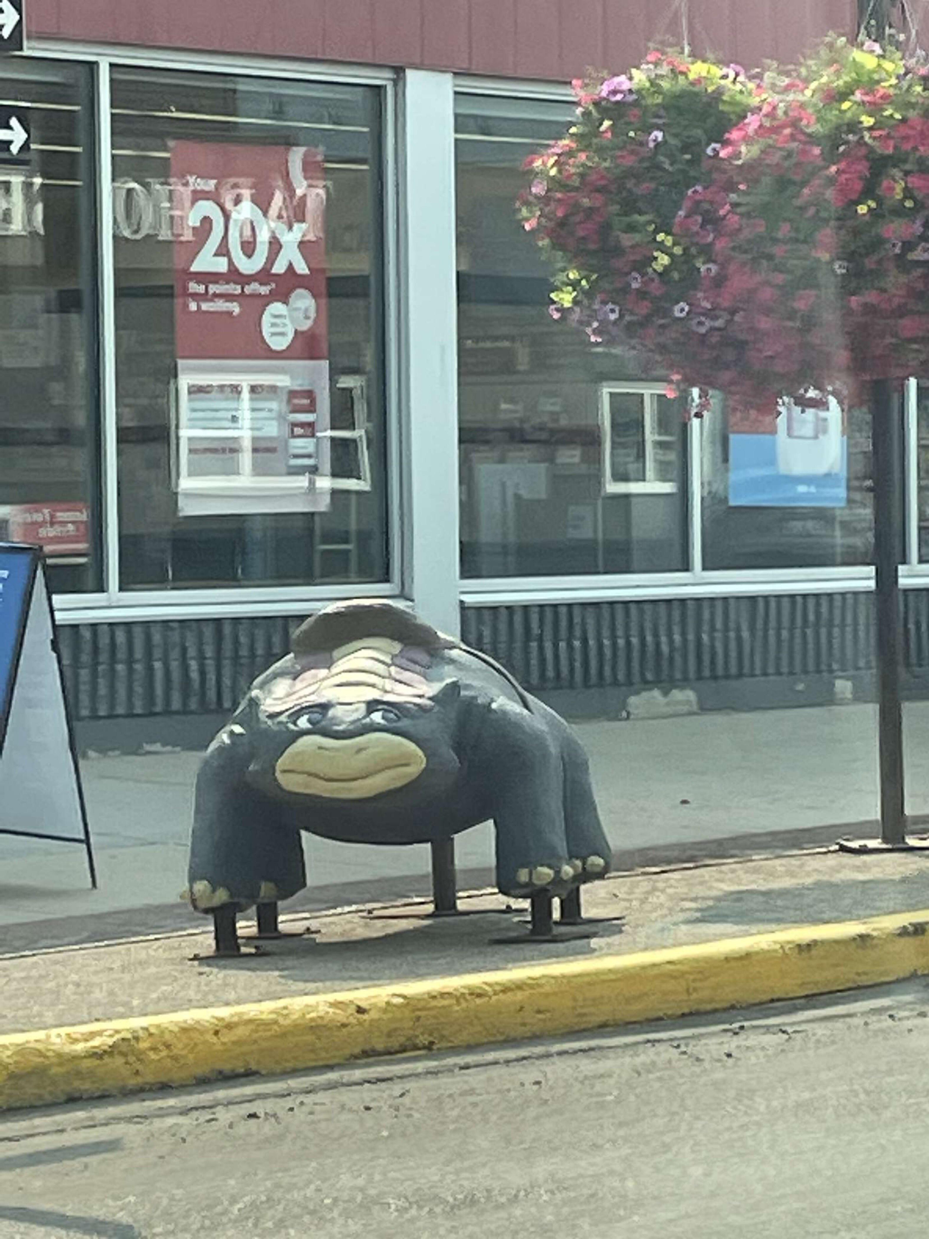 Blursed ankylosaurus | Scrolller