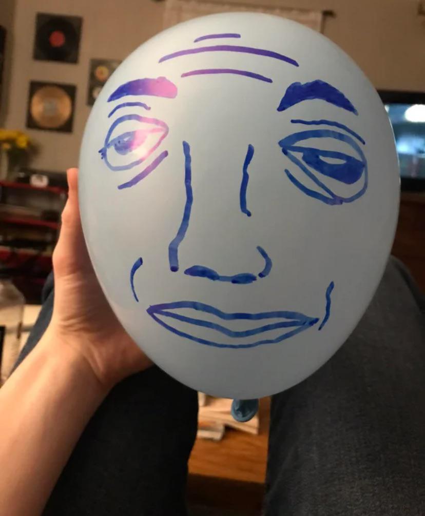 Blursed Balloon | Scrolller