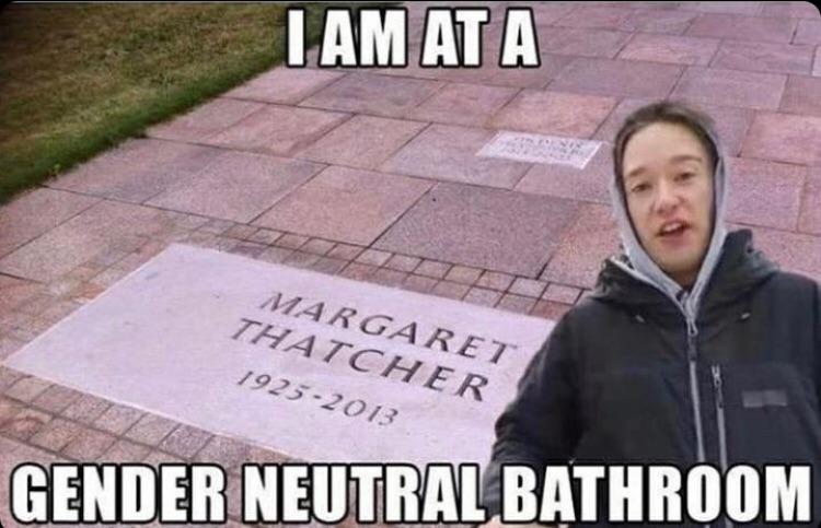 Blursed_bathroom | Scrolller