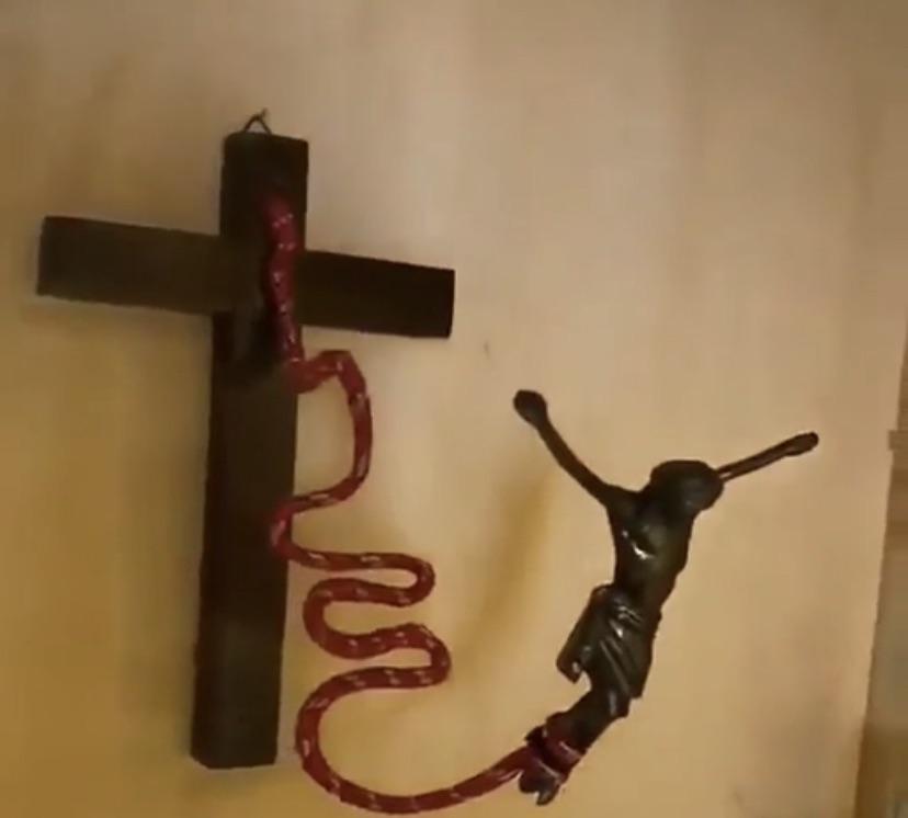 Blursed Bungee Jump | Scrolller