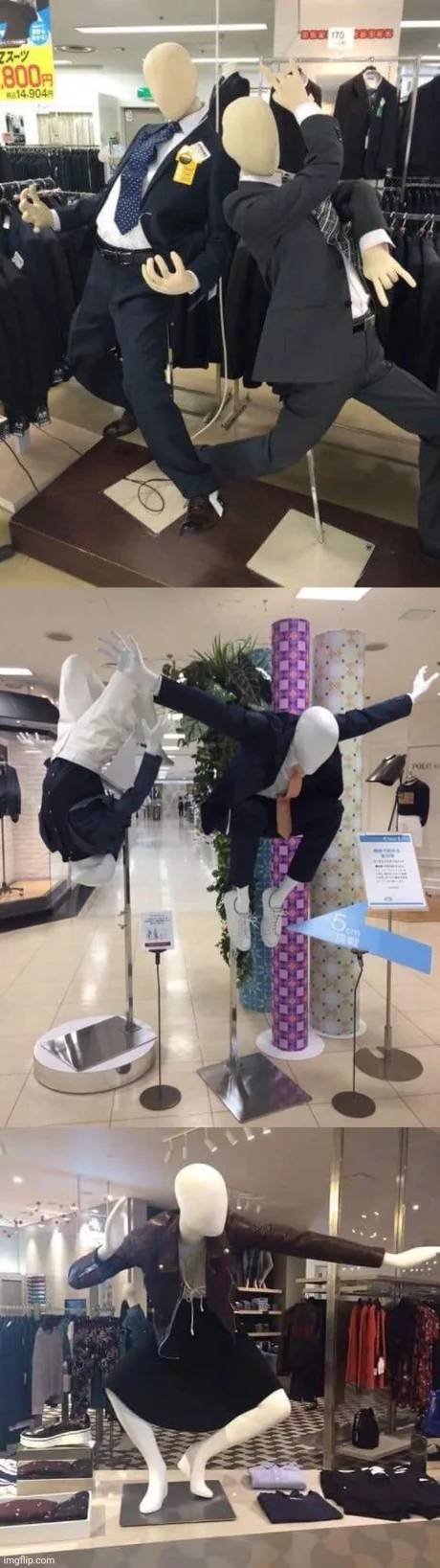 Blursed_Mannequin | Scrolller