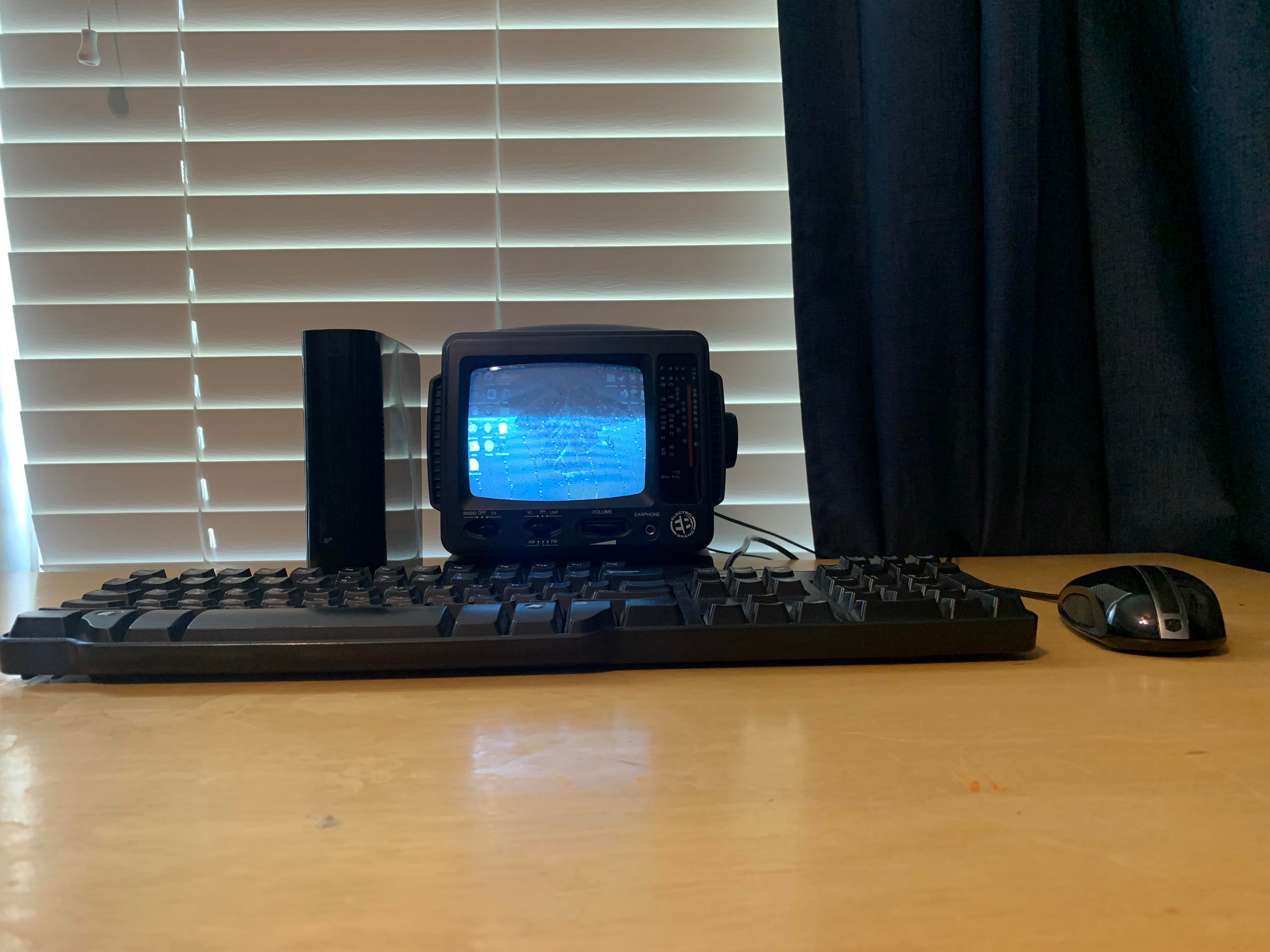 Blursed_Setup | Scrolller