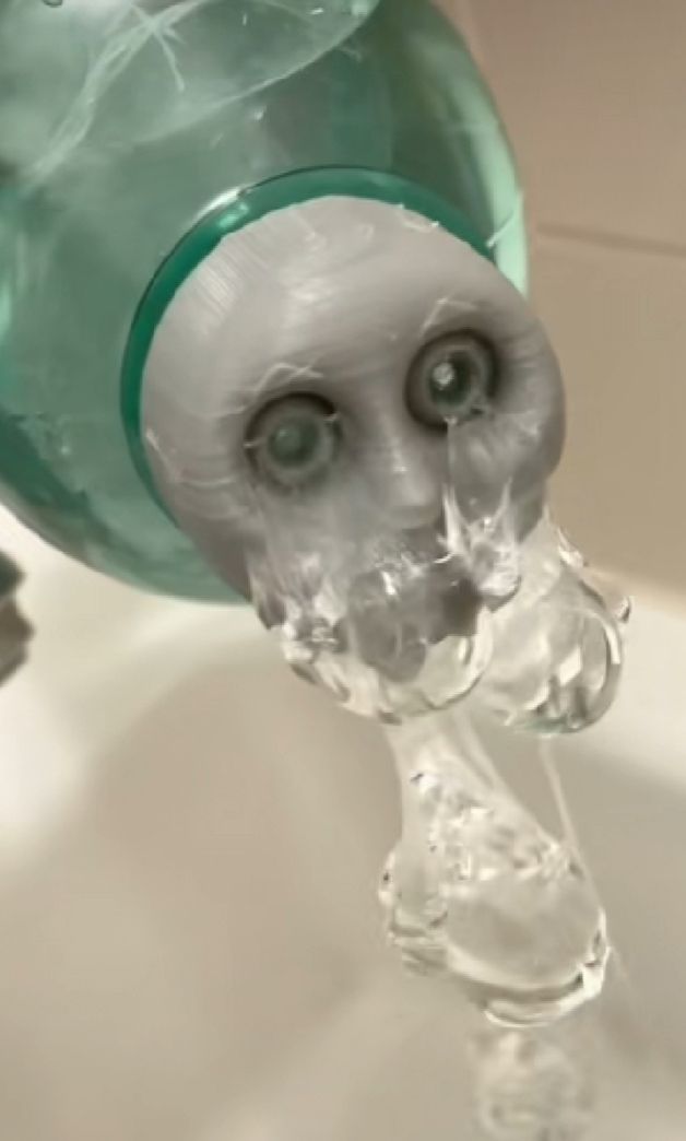 Blursed Thomas | Scrolller