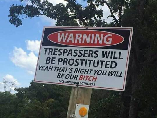 Discover Blursed Images & Videos on Scrolller | Scrolller