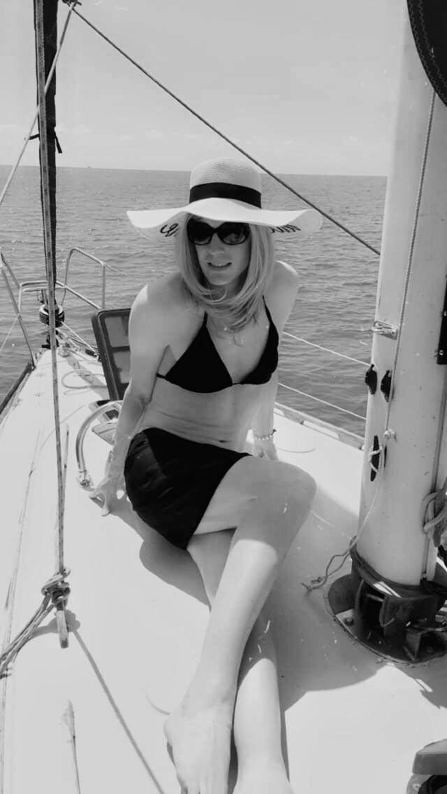 Boat day with new bikini 👙 | Scrolller