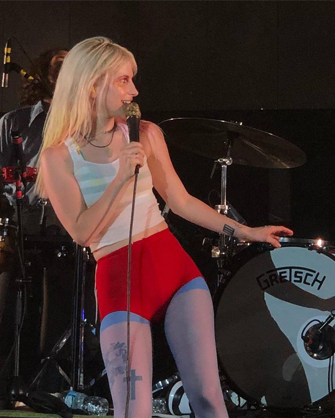 Bongo Babe 2 | Scrolller