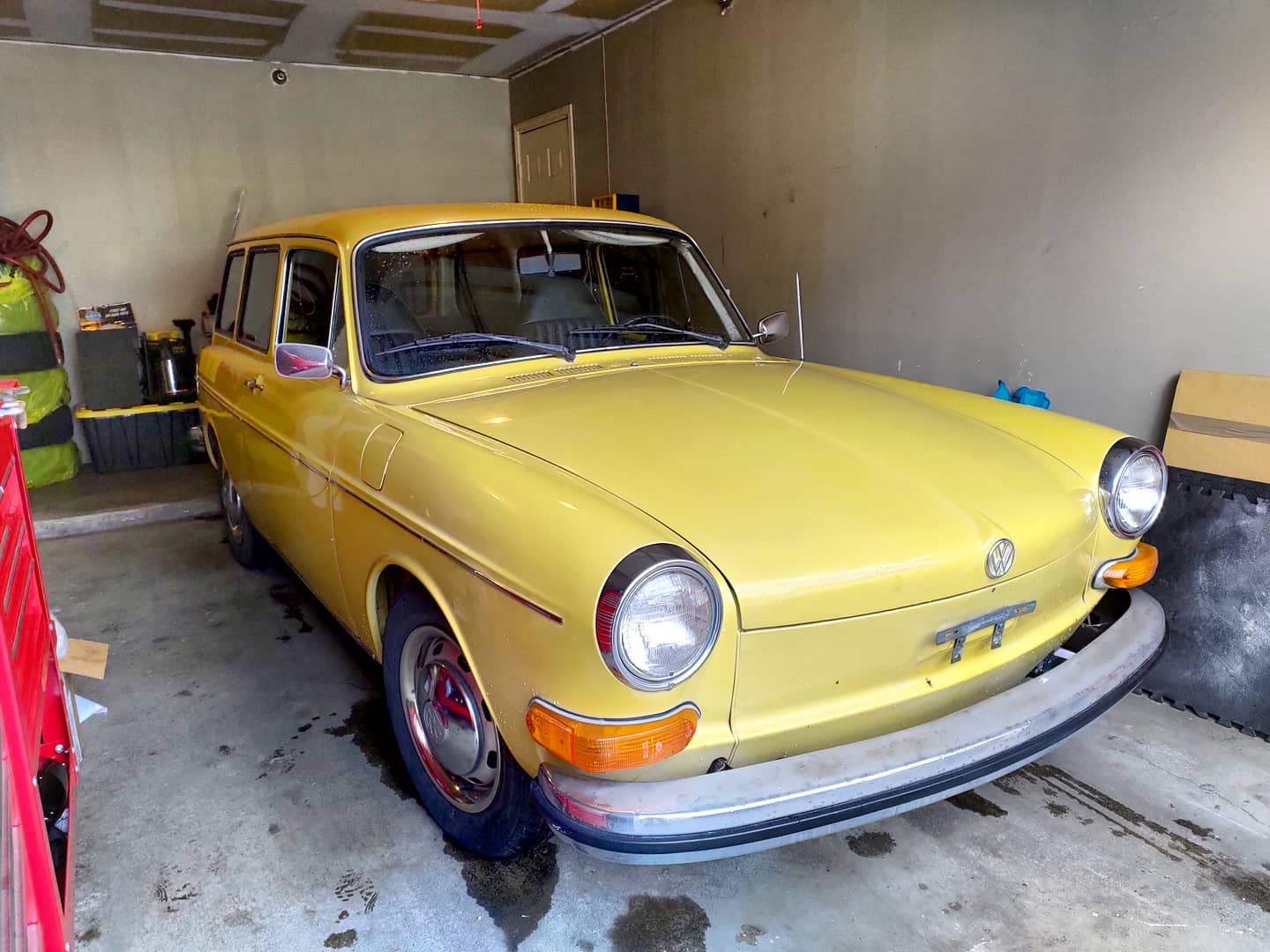 Bought my first Volkswagen today. 1973 Type 3 Squareback! | Scrolller