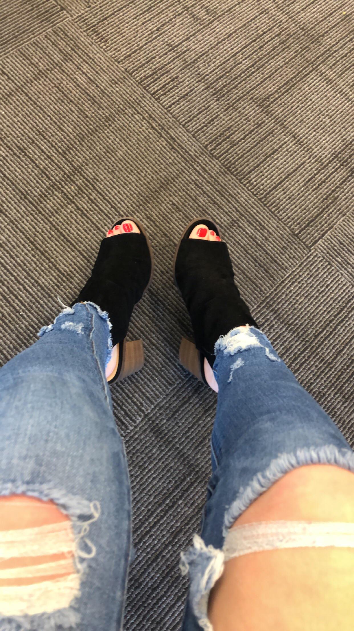 Breaking in my new booties ☺️ | Scrolller