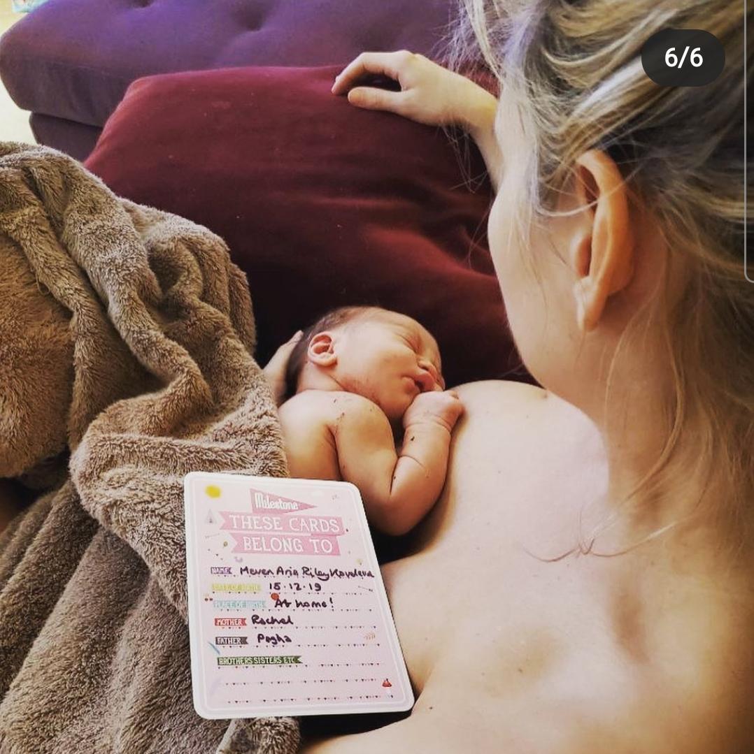 Breastfeeding | Scrolller