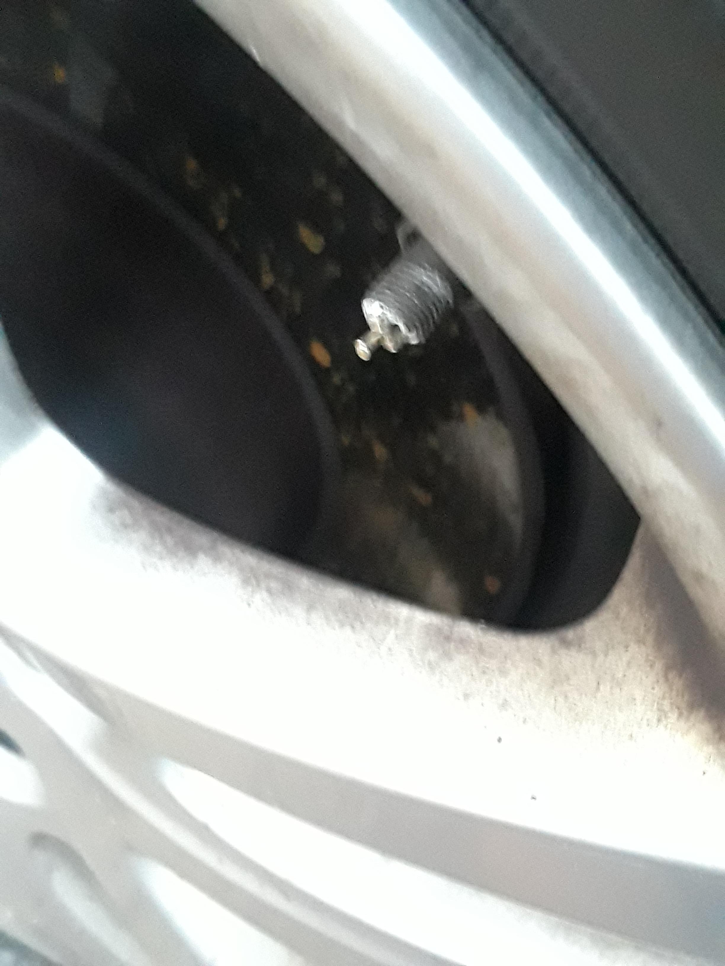 Broken valve I think?? | Scrolller