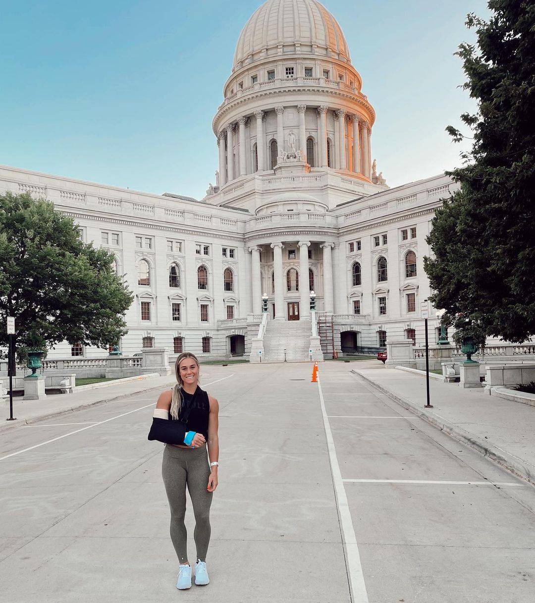 brooke wells still smiling | Scrolller