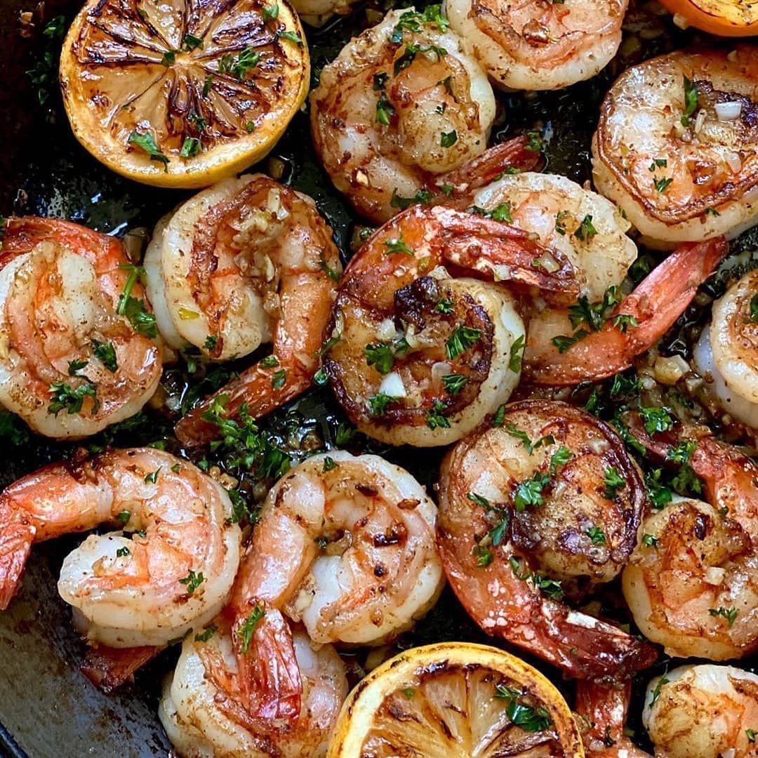Brown butter 🧈 garlic 🧄 shrimp 🍤 | Scrolller