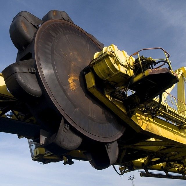 Bucket Wheel Excavator | Scrolller