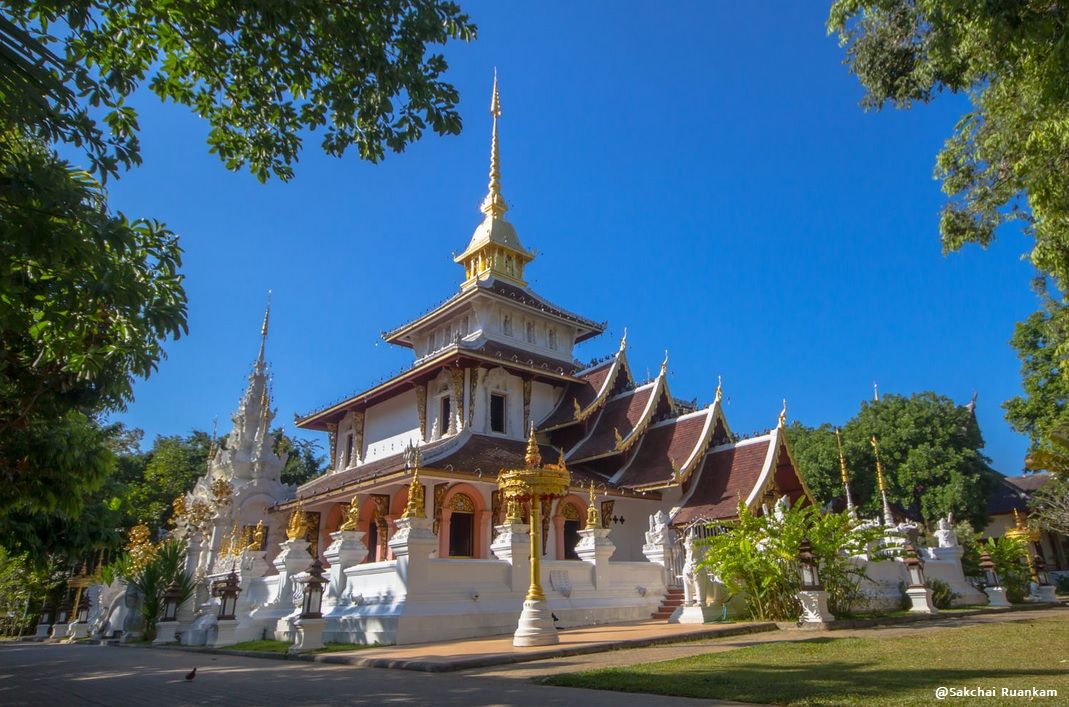 Buddhist Temple Building | Scrolller