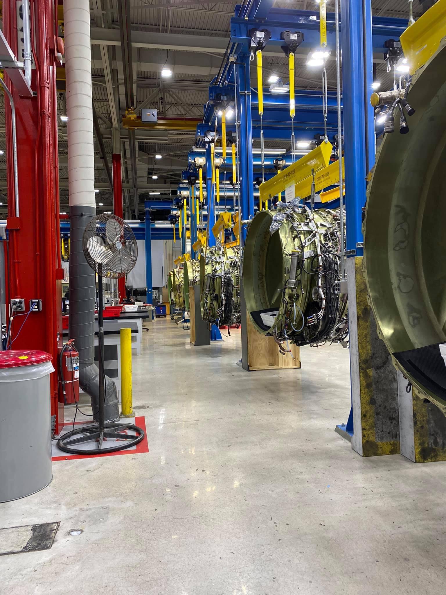 Building engines, just another day in the office. | Scrolller