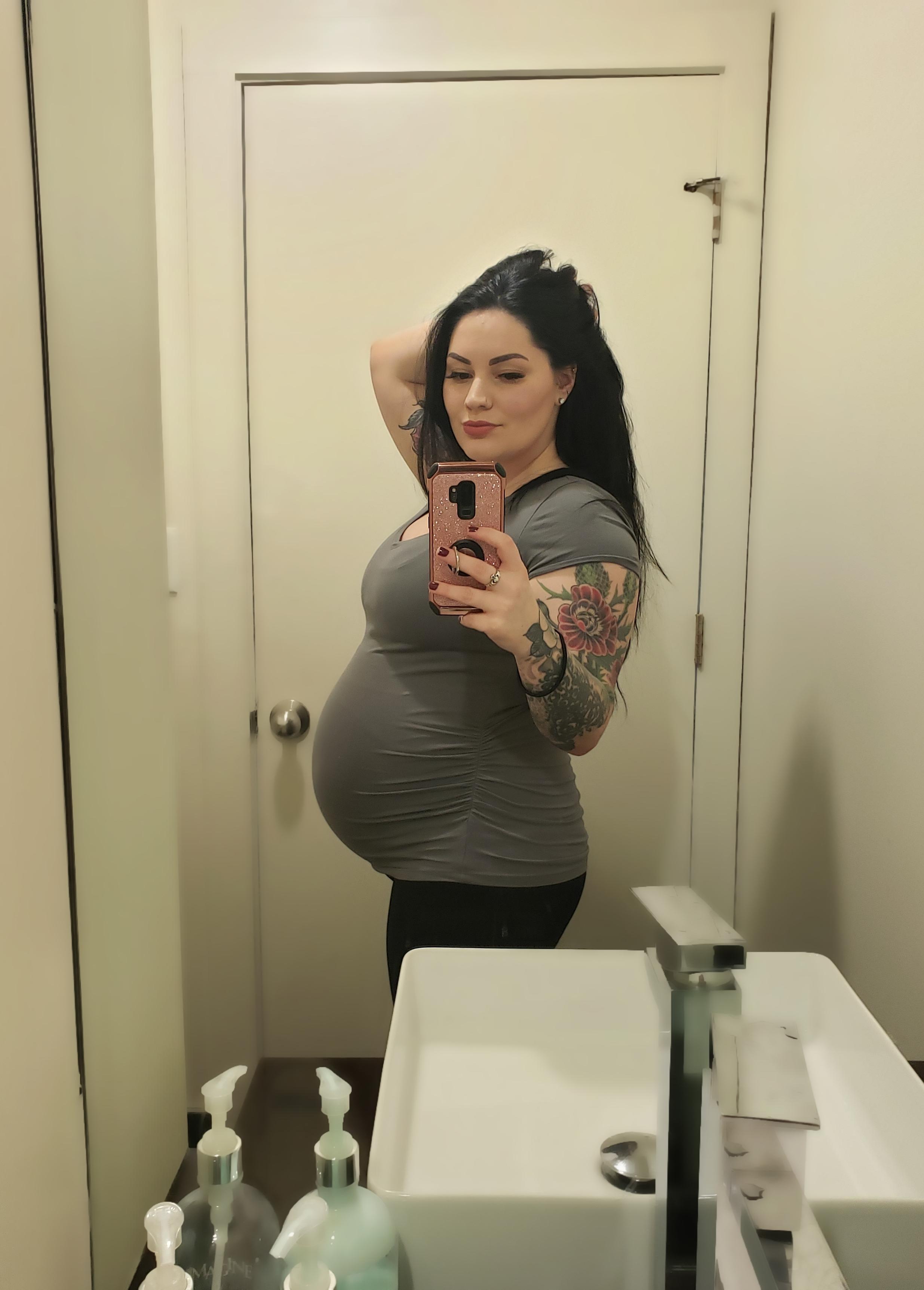 Bump 🖤 | Scrolller