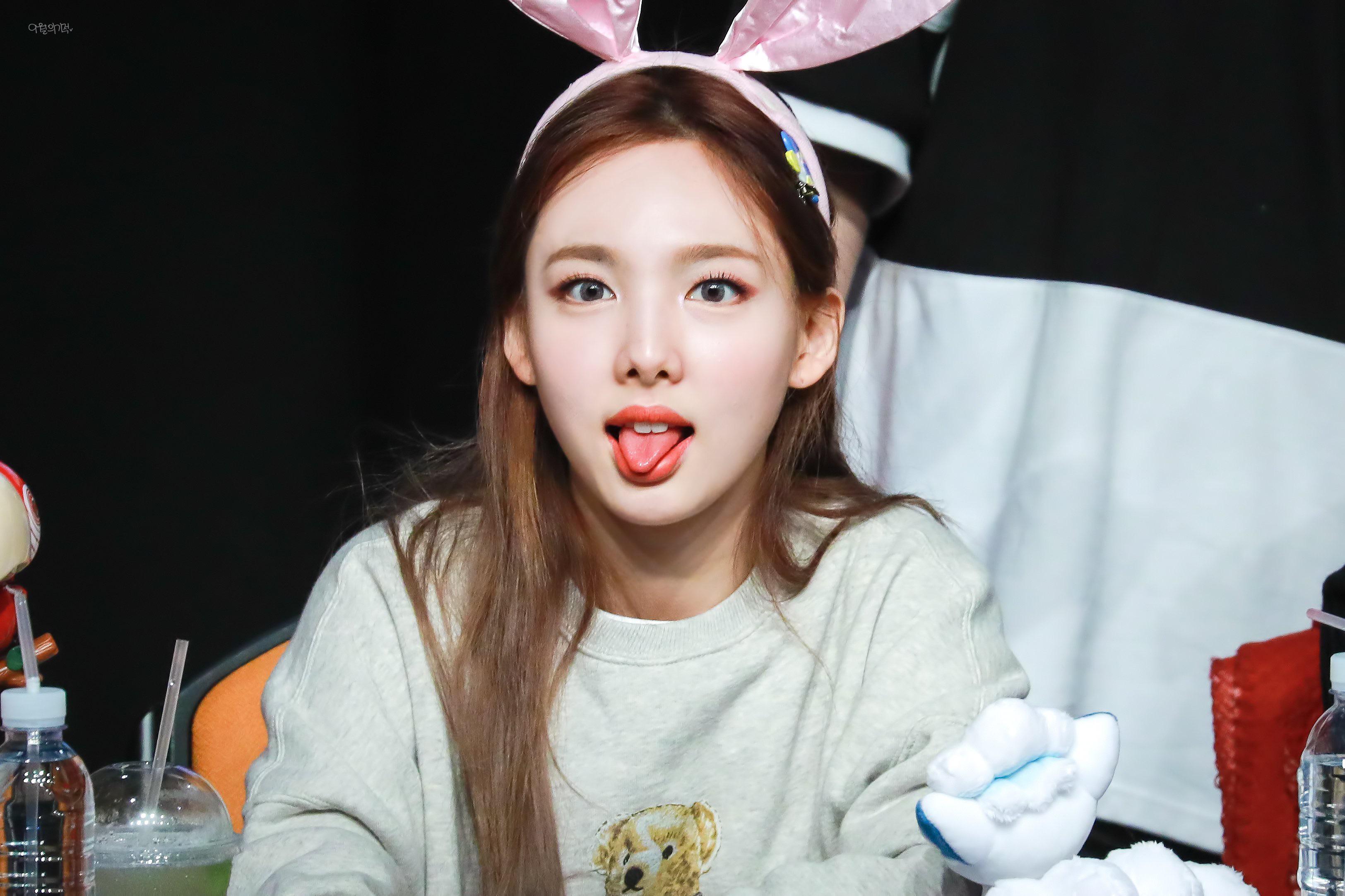 Bunny Blep | Scrolller
