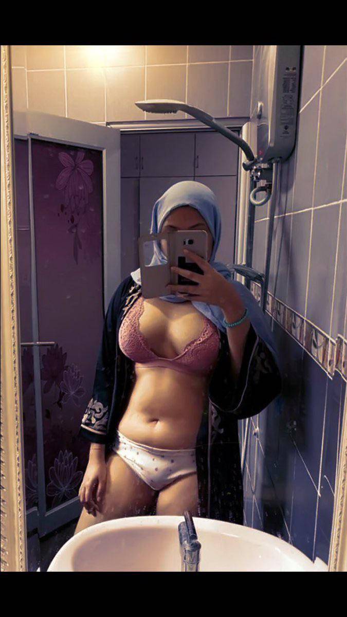 Buried desires | Scrolller