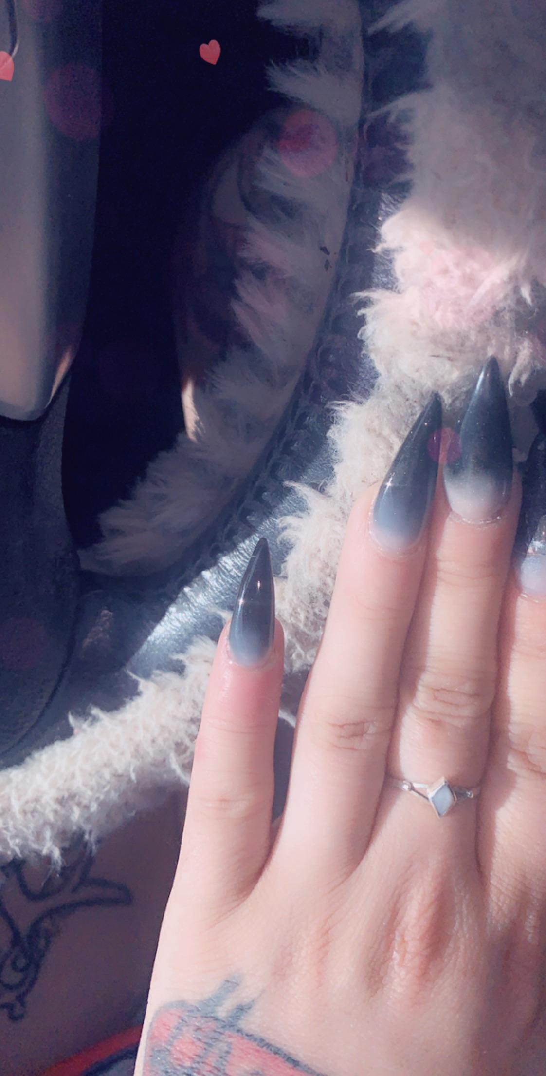 🔥 burnt tips 🔥 | Scrolller