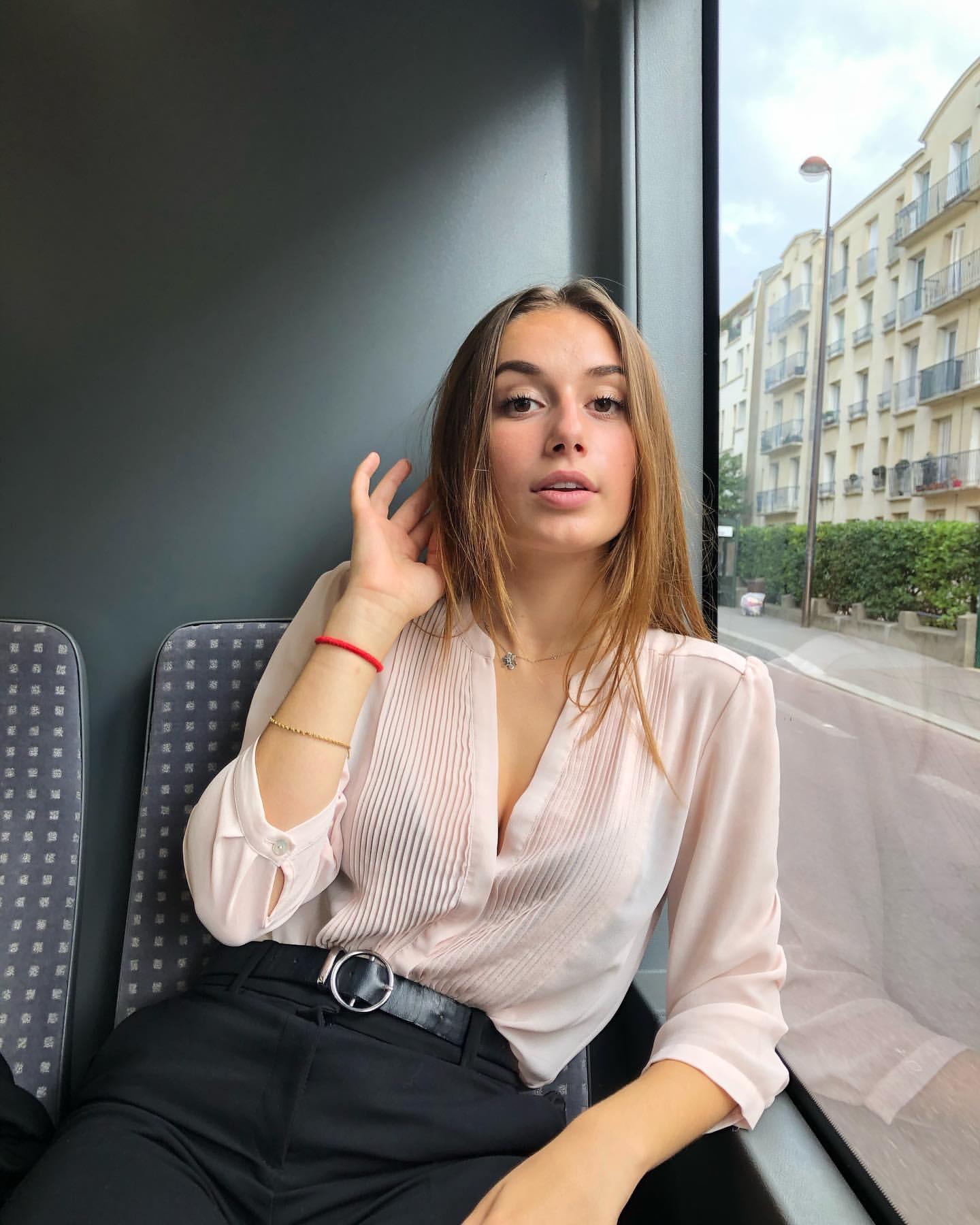 Bus rides | Scrolller