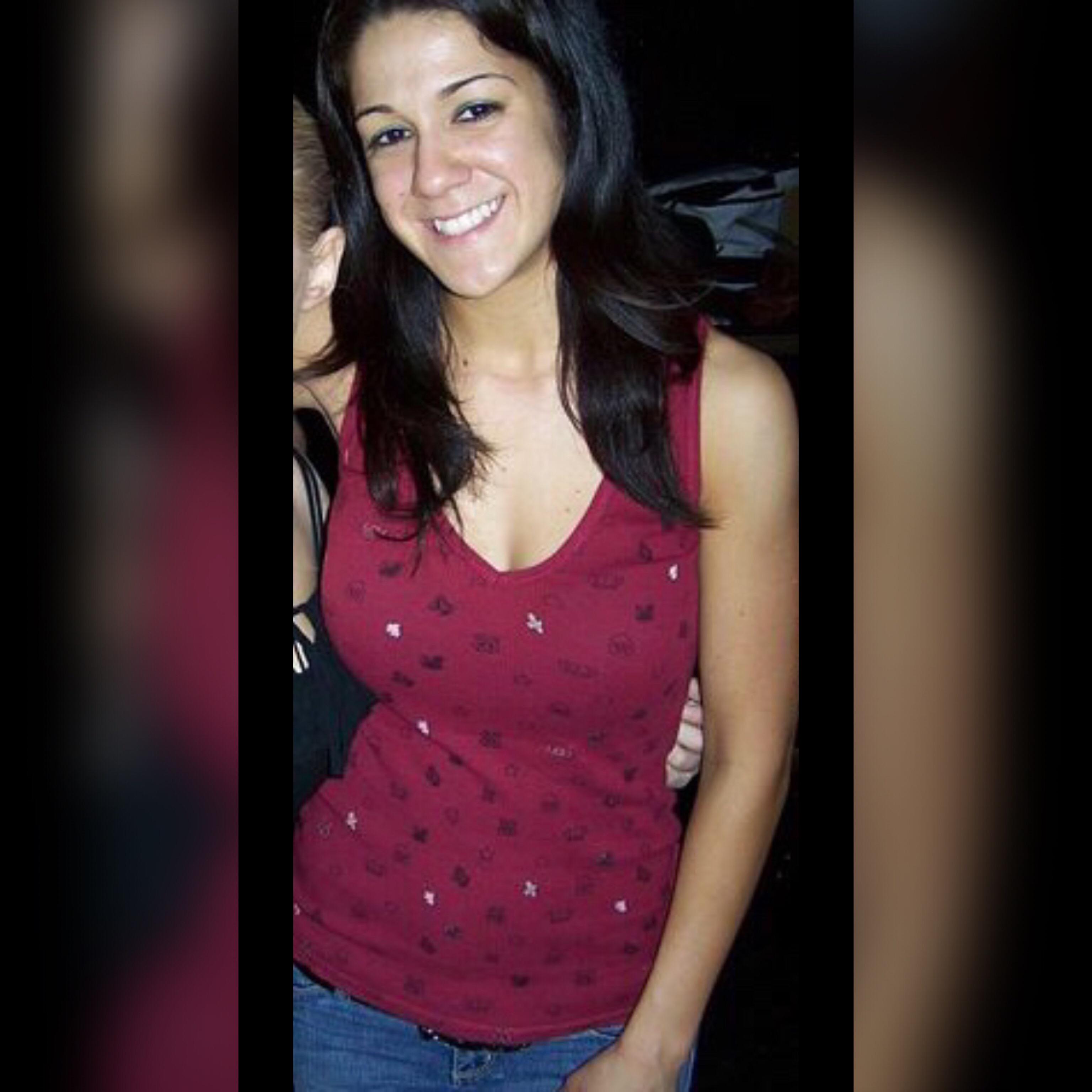 Busty Bayley | Scrolller
