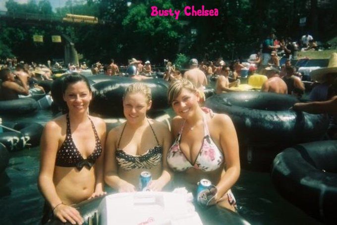 Busty Chelsea Austin | Scrolller