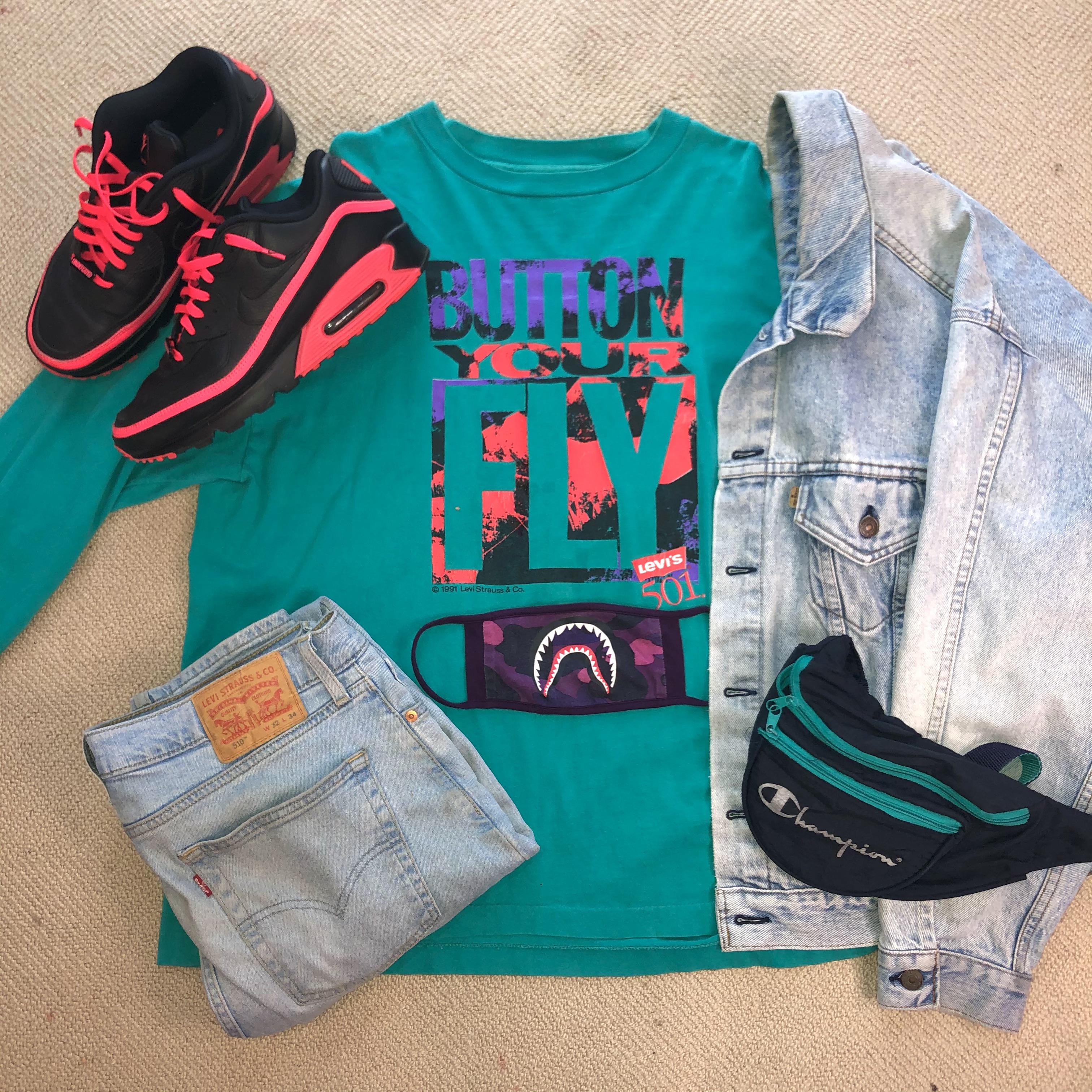 Button Your Fly 💯 | Scrolller