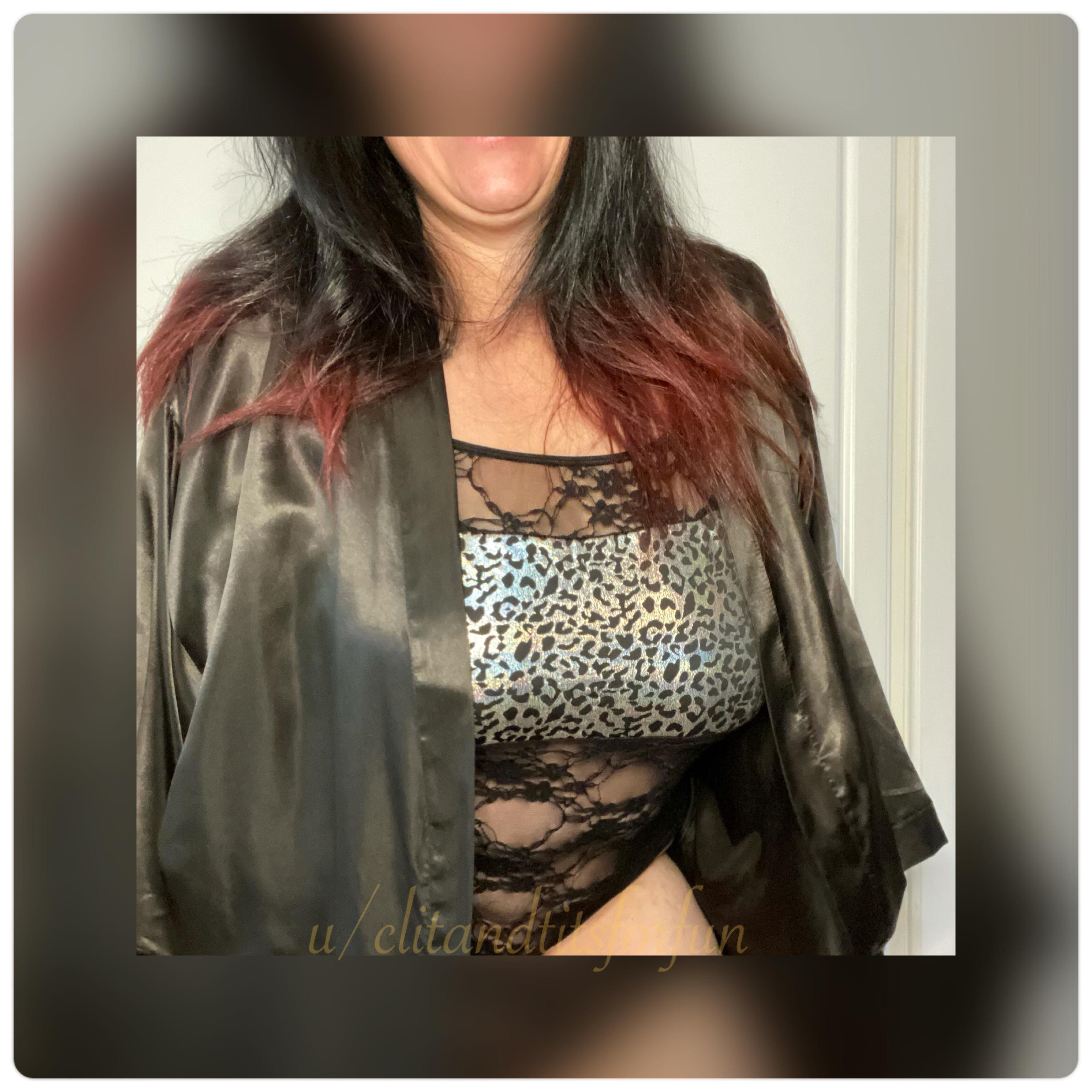 Bye bye 2020 ... hello New Year and new fun 💋 | Scrolller