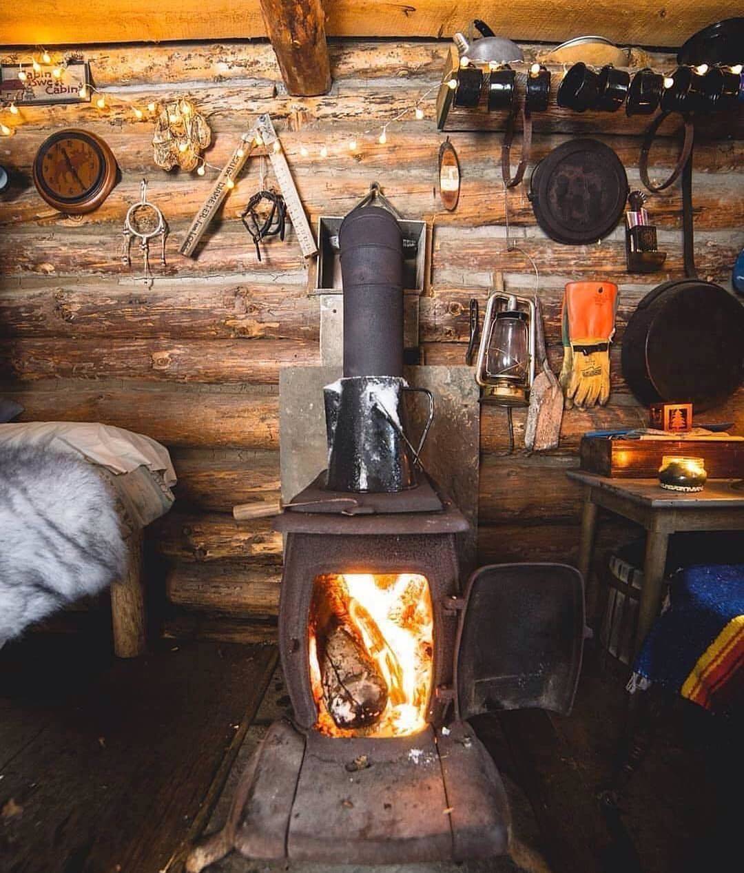 Cabin interior. | Scrolller