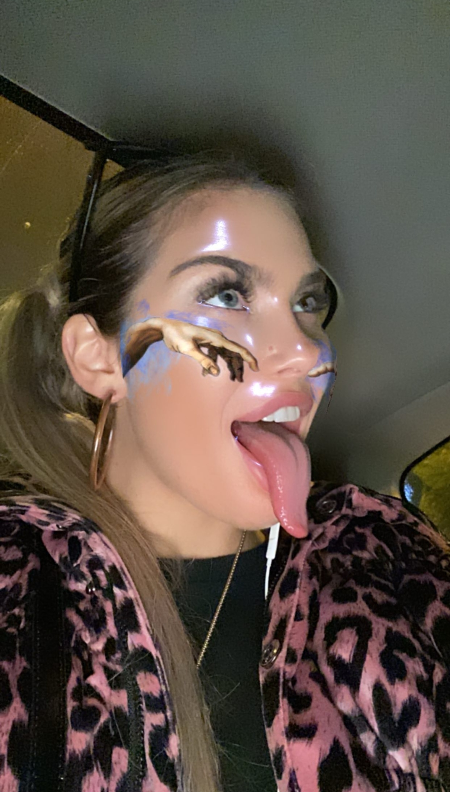 Caci Twin | Scrolller