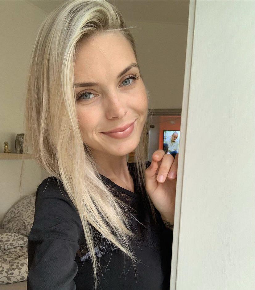 Camilla Lindhom [irtr] | Scrolller