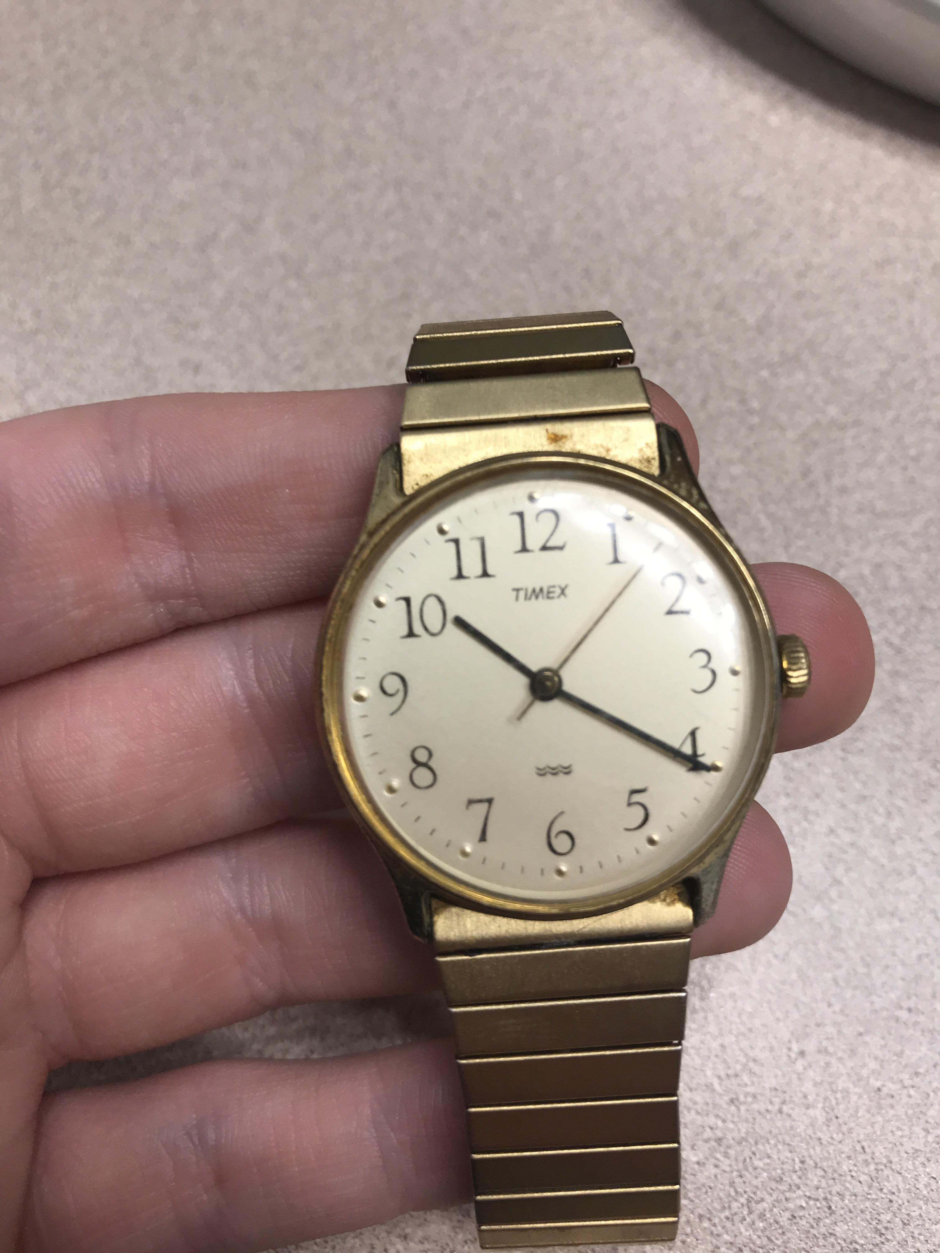 Can someone identify this watch | Scrolller